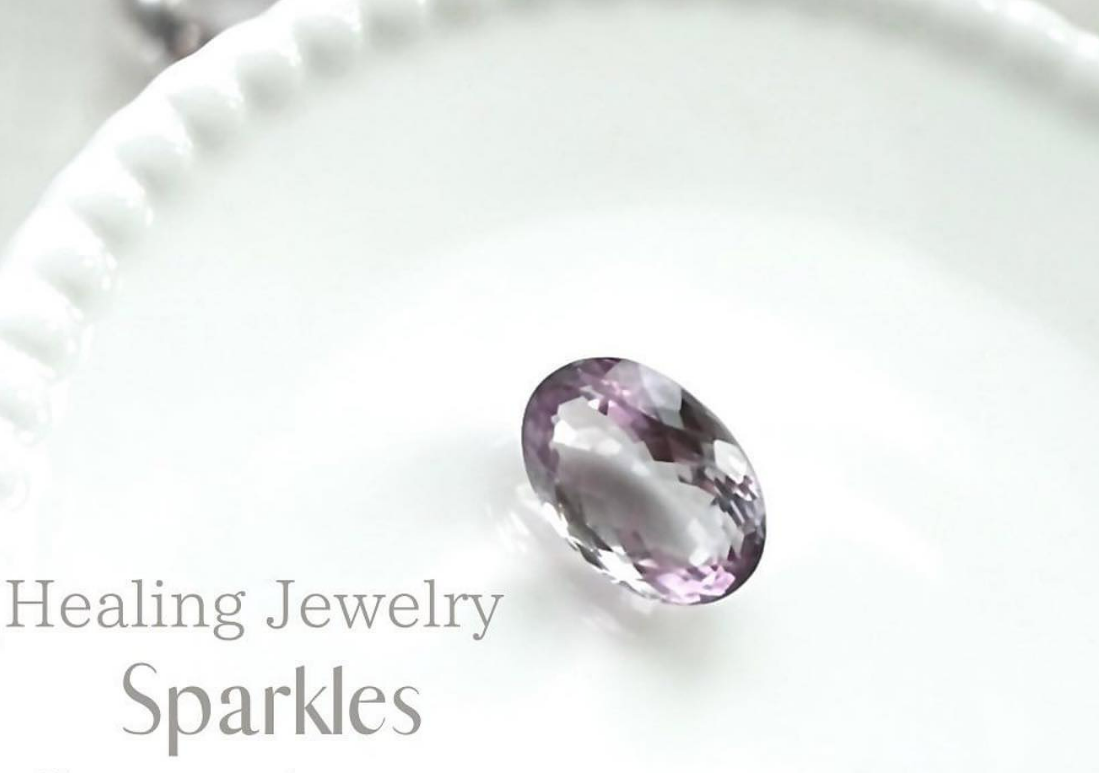 【デザイナー活動紹介】制作を楽しみます♪ | ワイヤージュエリーデザインと天然石のスクール WJDA ワイヤージュエリーデザイナーズアソシエーション